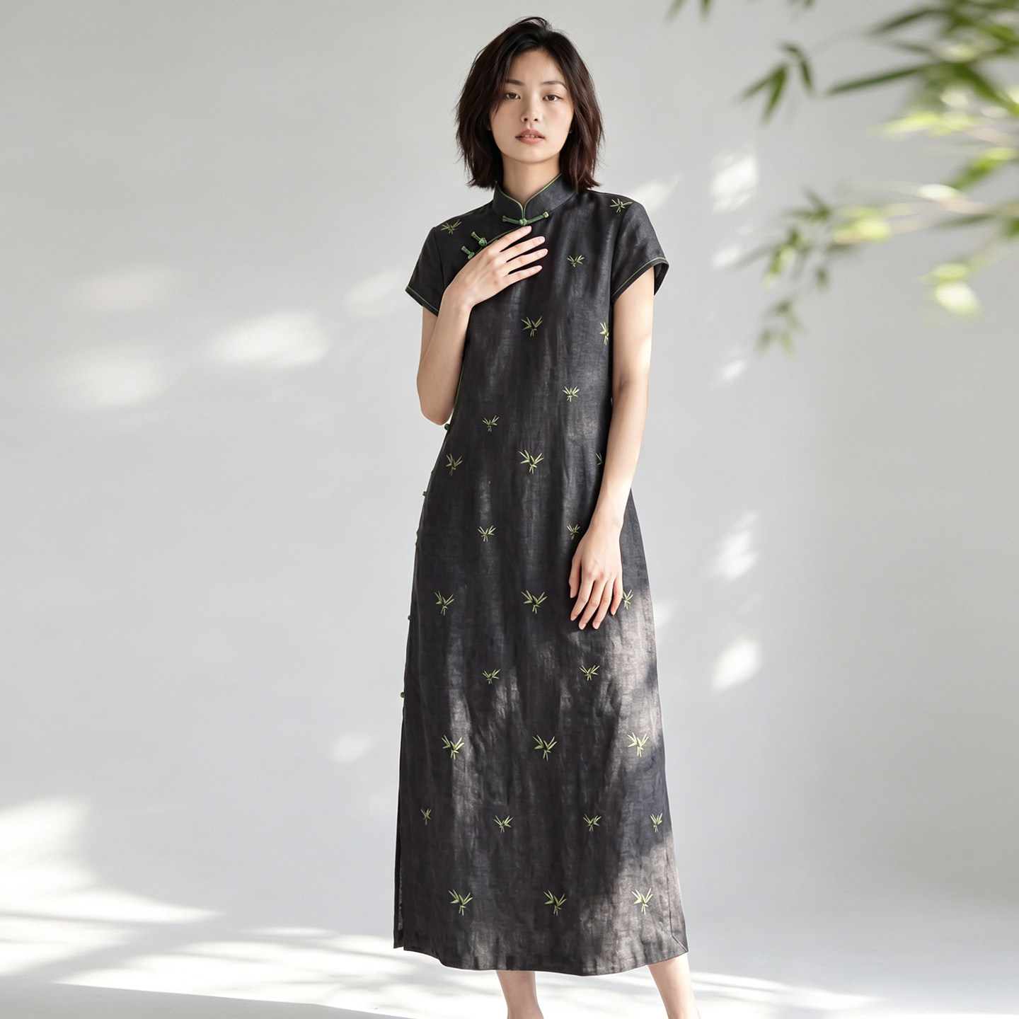 一时无龟纹香云纱新中式复古桑蚕丝真丝绿竹刺绣旗袍连衣裙日常女