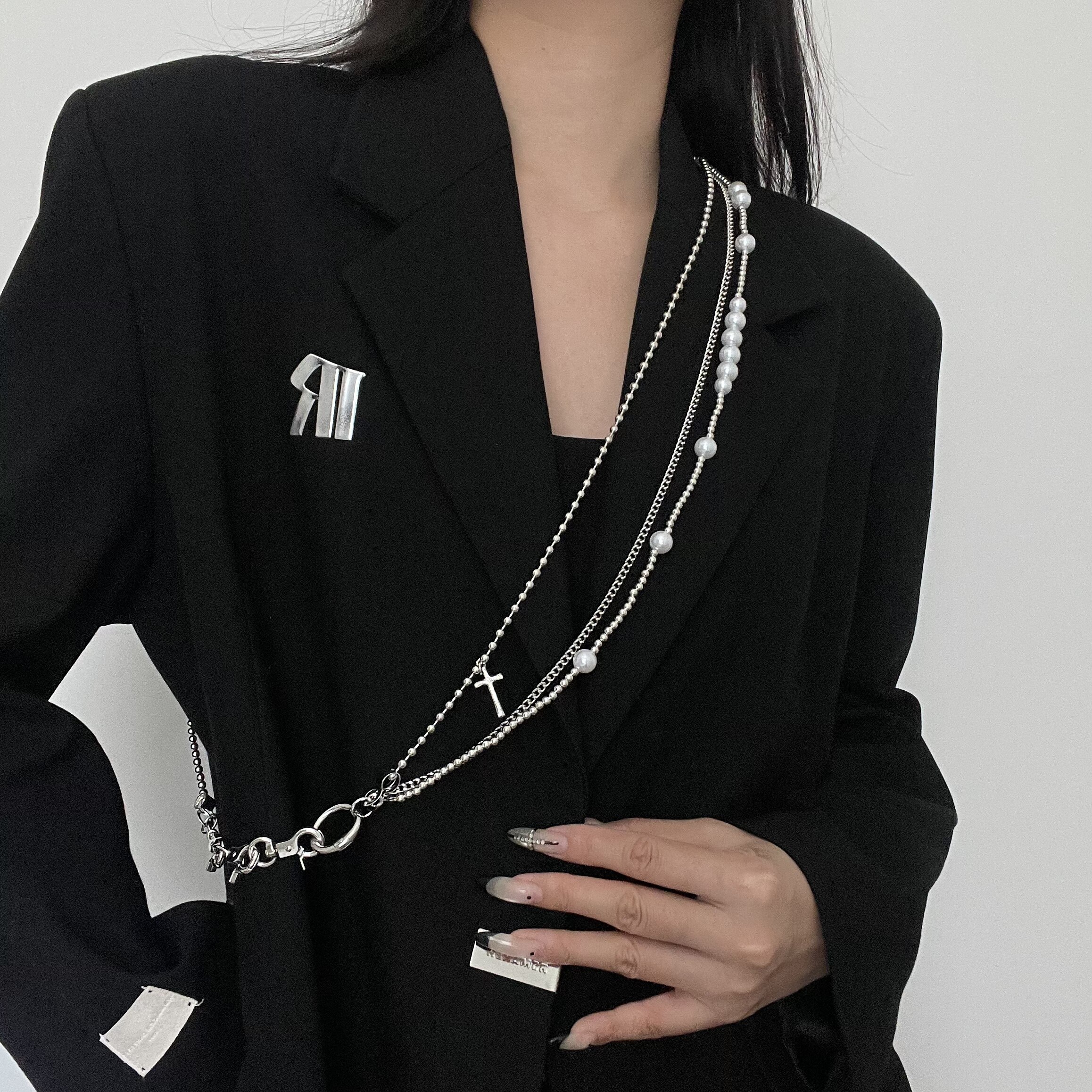 朋克复古金属链条腰链女休闲小众珍珠多层链条装饰西装外套身体连