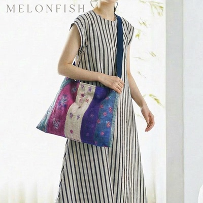 【一千零一夜】MELONFISH春季新款异域撞色斜挎宽肩带帆布电脑包