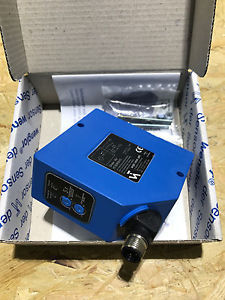 Wenglor HT80PBV3 Reflextaster mit einstellbarer Hintergrunda