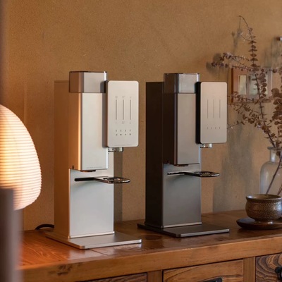 xBloom Original 合金机身全自动现磨手冲胶囊咖啡机J20家用商用