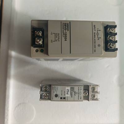 可维修两个S8VS-12024/S8VS-03024/议价
