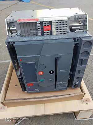 施耐德控制开关630A MVS06H3F50 3P框架断路器公司现货全新