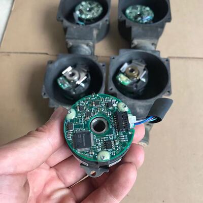 非实价议价议价松下伺服电机编码器MFE2500P8NV原装拆机1/1.5/2.0