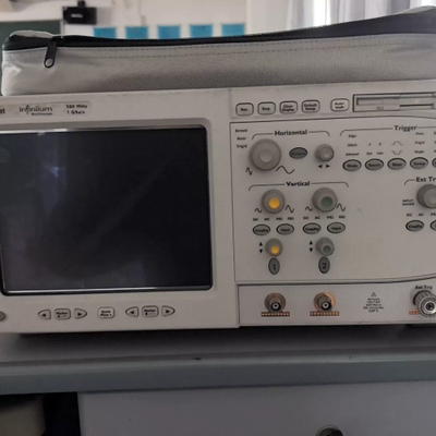 议价 安捷伦Agilent Infiniium示波器，500MHz