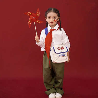 儿童演出服装红色爱国合唱服