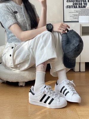 Adidas/三叶草 Superstar 金标贝壳头男女经典黑白儿童板鞋FU7712