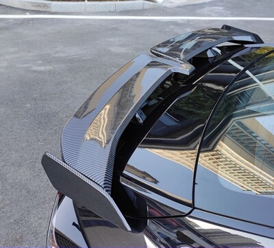 奔驰E级尾翼免打孔ABS烤漆碳纤纹