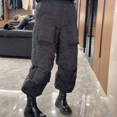 春姐精选：时尚新款女装冬季保暖工装压花羽绒裤8019