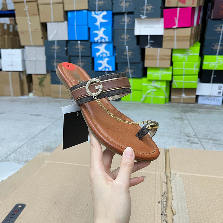 外贸原单女鞋新款圆头平底时尚链条简约舒适百搭休闲日常凉拖鞋