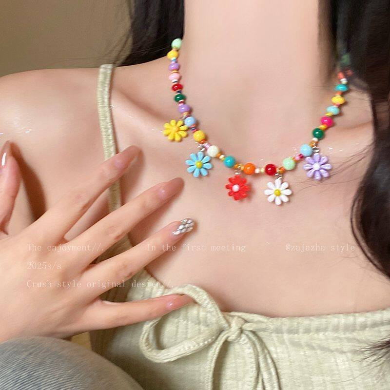 多巴胺撞色小雏菊锁骨链女款可爱小众设计颈链度假风甜美气质项链