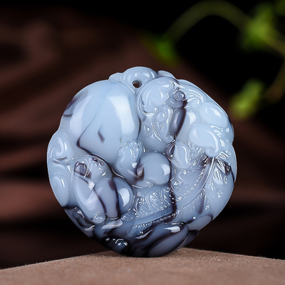 玉缘青山新疆和田玉青花料貔貅