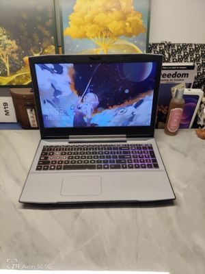 二手机械师T90游戏本 15.5寸大屏 i7六核GTX1060 6G独显 16G内存