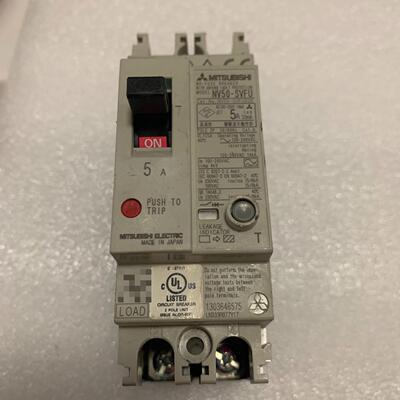 漏电保护开关NV50-SVFU 2P5A 外观如图实拍