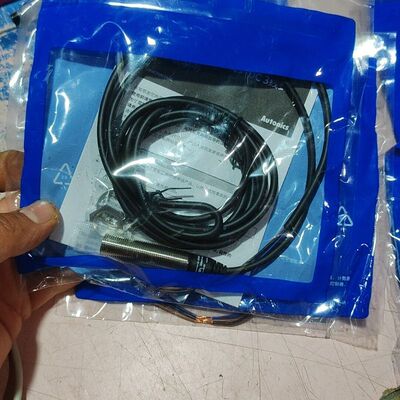 奥托尼克斯Autonics接近开关PRDL12-4DP2 全
