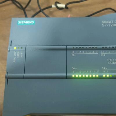 1200PLC  型号1214c DCDCDC 晶体管