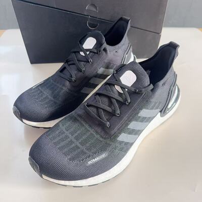 阿迪达斯 ULTRABOOST 男女透气缓震耐磨轻便休闲运动跑步鞋FY3474