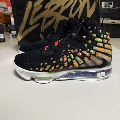 NIKE LEBRON XVII EP 耐克男子詹姆斯17男子篮球鞋 BQ3178-005