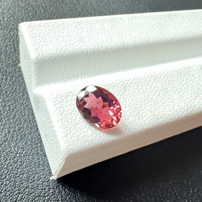 1.188ct椭圆形碧玺日出色帕帕拉恰色精品晶体干净通透火彩好6*8mm