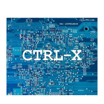 【预售】剪切:电子垃圾场图集Kai Loeffelbein:Ctrl-X.A topography of e-waste英文进口原版摄影集图书Kai L?ffelbein and E外文