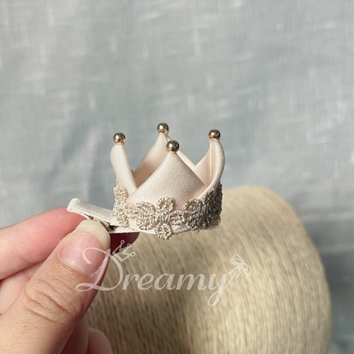 纯手工制作米白色皇冠婴幼儿发夹宝宝生日头饰女童可爱镂空边夹