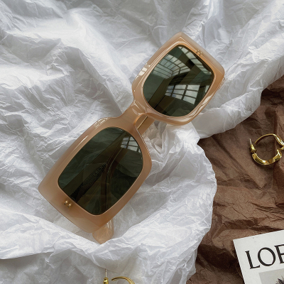 西本眼镜小众设计师款扁方太阳镜