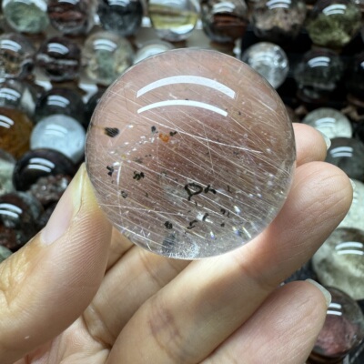 天然幽灵串发晶顺发晶水晶球摆件直径37.4毫米