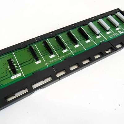 议价Mitsubishi A1S38HBEU SubRack Base Unit -unused-