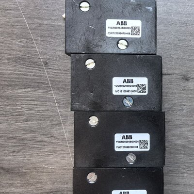 ABB合闸/分闸线圈，型号1VCR002948G0005，2