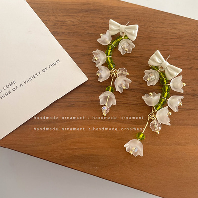 铃兰花流苏银针耳钉新品磨砂串珠