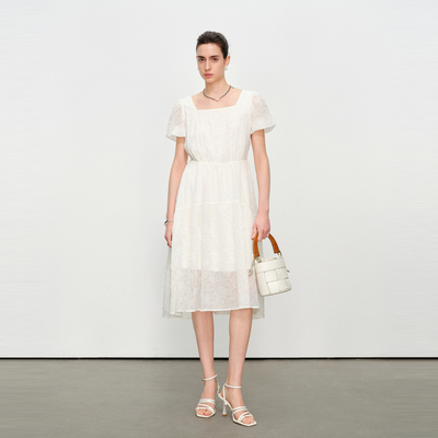 婉甸2025夏季新品椰子奶白短袖连衣裙1242N35YT3