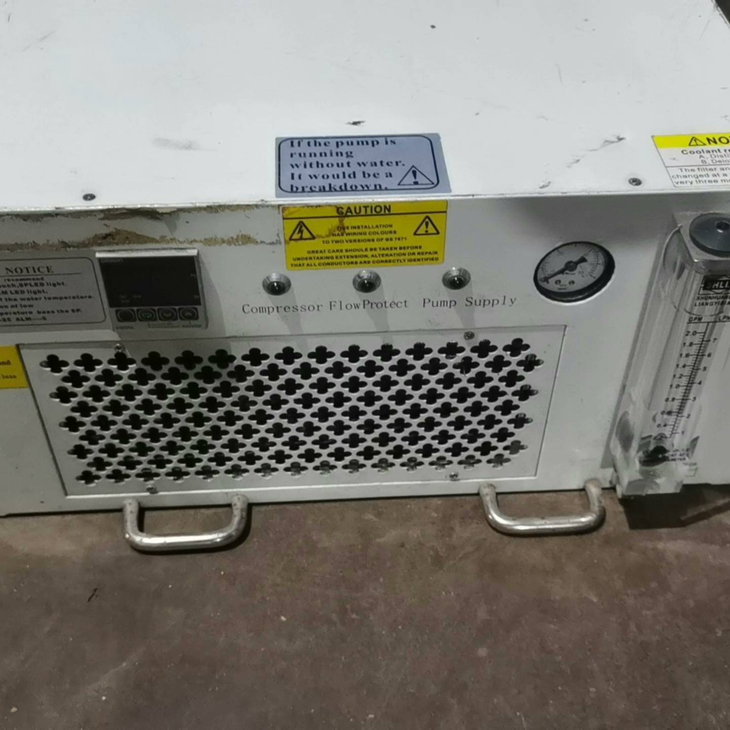 可维修光电/激光器件深圳永兴YongXing紫外激光器专用DC06议价