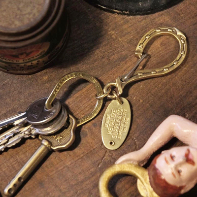 METALIZE复古黄铜马蹄大钩钥匙圈