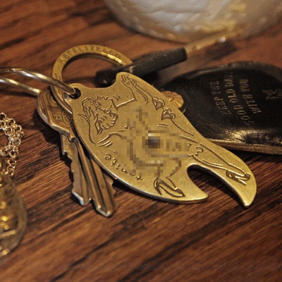 Metalize复古裸女黄铜开瓶器挂饰