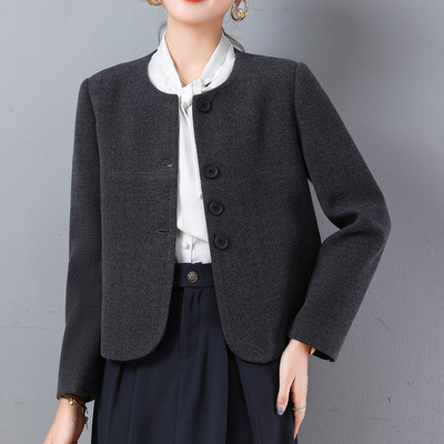 明星同款时尚小香风短外套女新款高级感气质妈妈减龄休闲百搭上衣