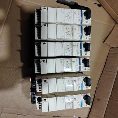 检测LUB12，LUCA05FU 施耐德电功机启动器， 咨询