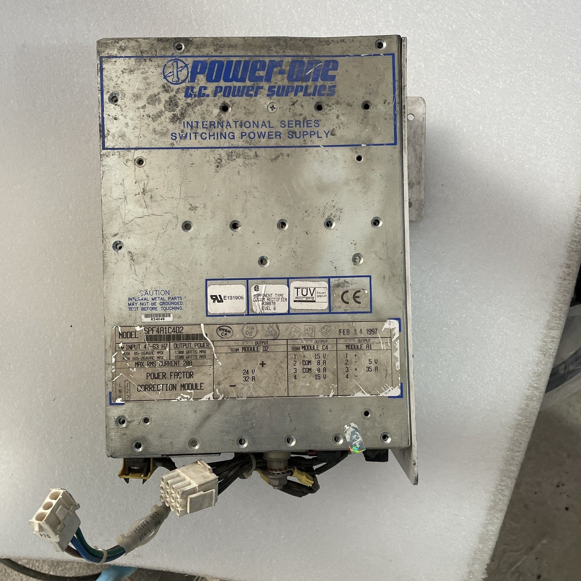 AD9764ARUZ FAN5240QSC LTC1052CN8 MURA115T3G SST25VF010请询价_虎窝淘