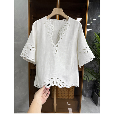 尖货！苎麻镂空刺绣V领短袖上衣