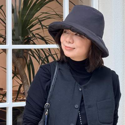 Q姐“冬日渔夫帽”山本简约设计感夹棉遮阳盆帽帽子 52S636