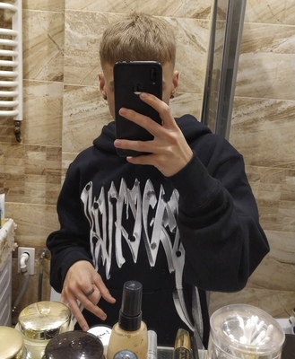 revenge金属连帽卫衣