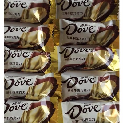 德芙牛奶味榛仁婚庆巧克力丝滑