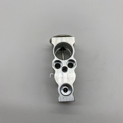 适用于丰田海拉克斯REVO 17-24款空调膨胀阀 冷凝器膨胀阀0K580