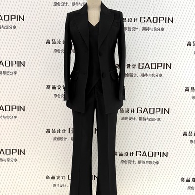 黑色西装套装商务正装会议主持