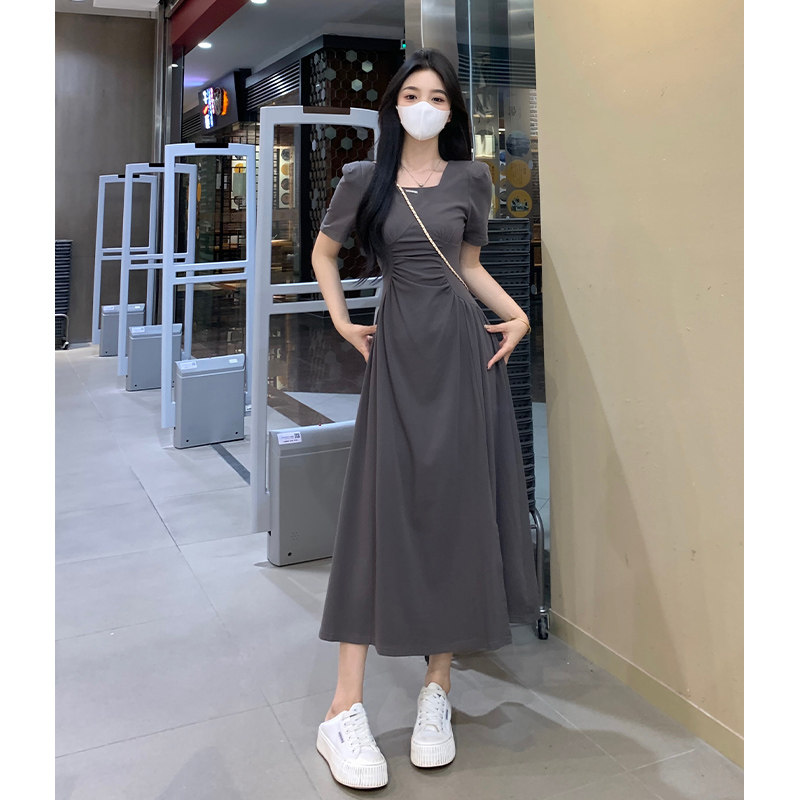 休闲气质方领黑色连衣裙夏季大码胖mm鱼骨收腰遮肚垂感长裙t恤裙