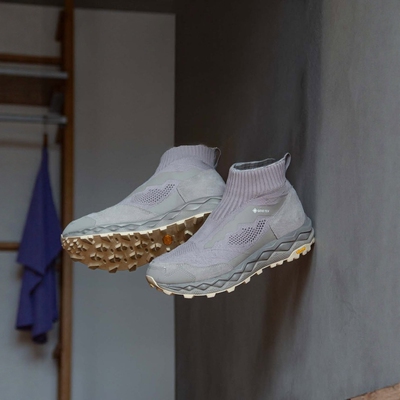 Mizunononnative户外袜套运动鞋