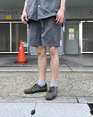 COOTIE纯棉双褶轻量抽绳宽松短裤