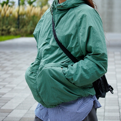 nanamica尼龙防水双面连帽夹克