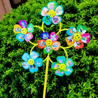 七彩六轮笑脸风车儿童玩具摆地摊