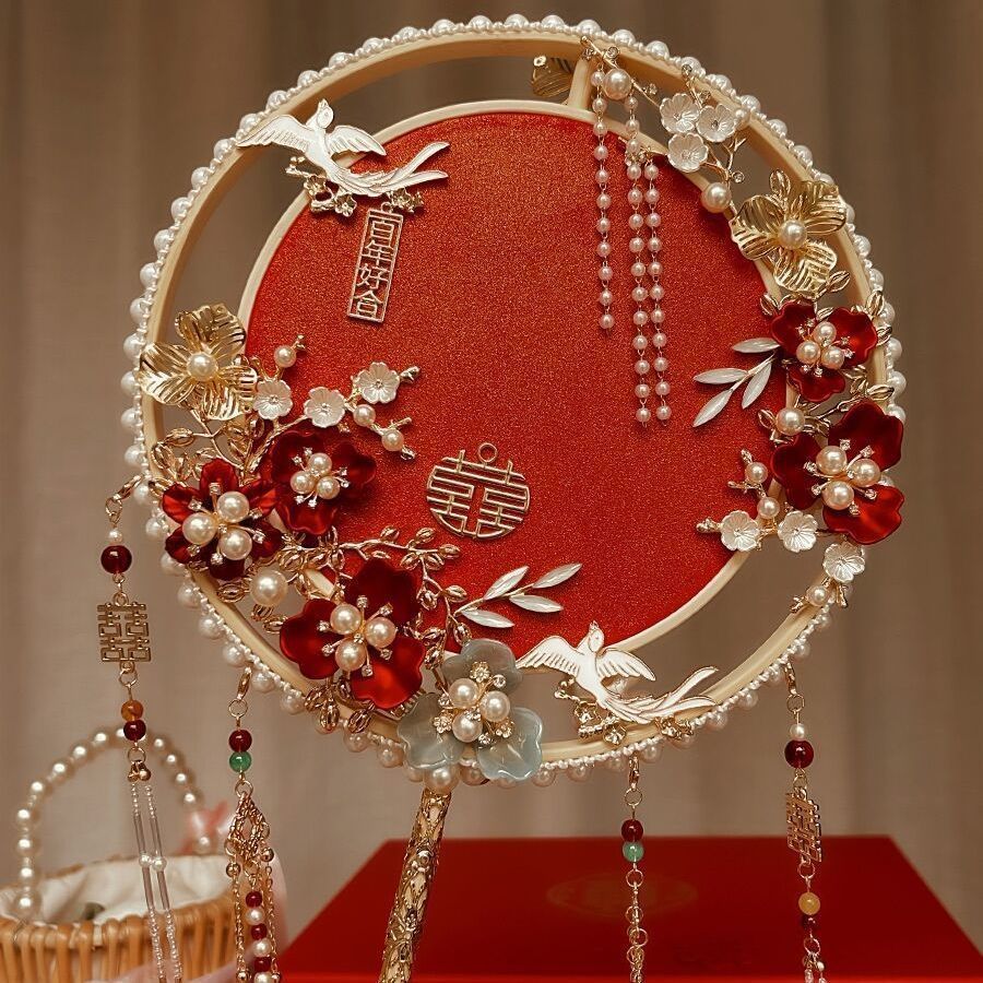 高颜值结婚新娘团扇出嫁喜扇古风新婚成品中式婚礼秀禾扇工艺折扇