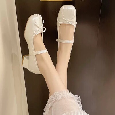 玛丽珍女鞋爆款时尚气质仙女风蝴蝶结软底配裙子粗跟单鞋5513-1